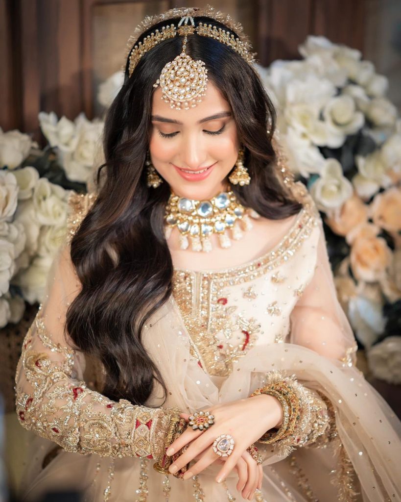 Aiza Awan Nails Ethereal Charm In Her Latest Bridal Shoot | Reviewit.pk