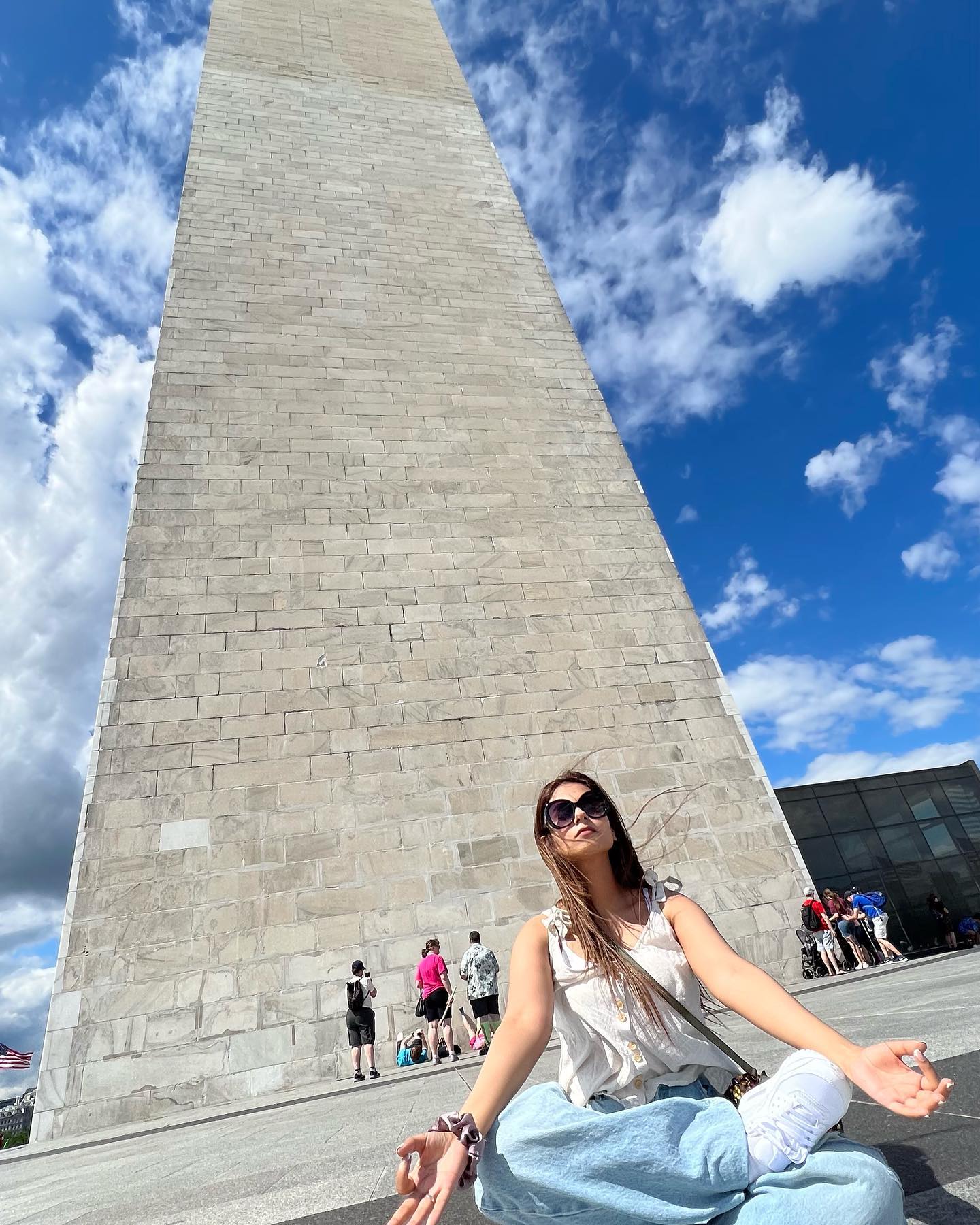 Amar Khan’s Captivating Clicks From UK and USA | Reviewit.pk