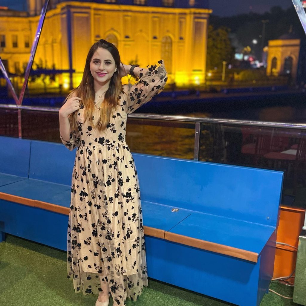 Fatima Effendi And Family Explores Exquisite Locations Of Istanbul ...