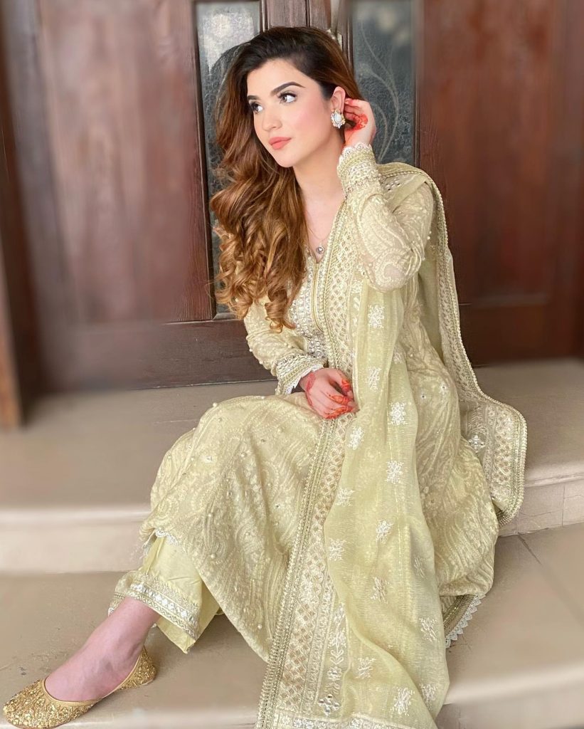 Moammar Rana & Family Eid Ul Fitr 2022 Pictures | Reviewit.pk