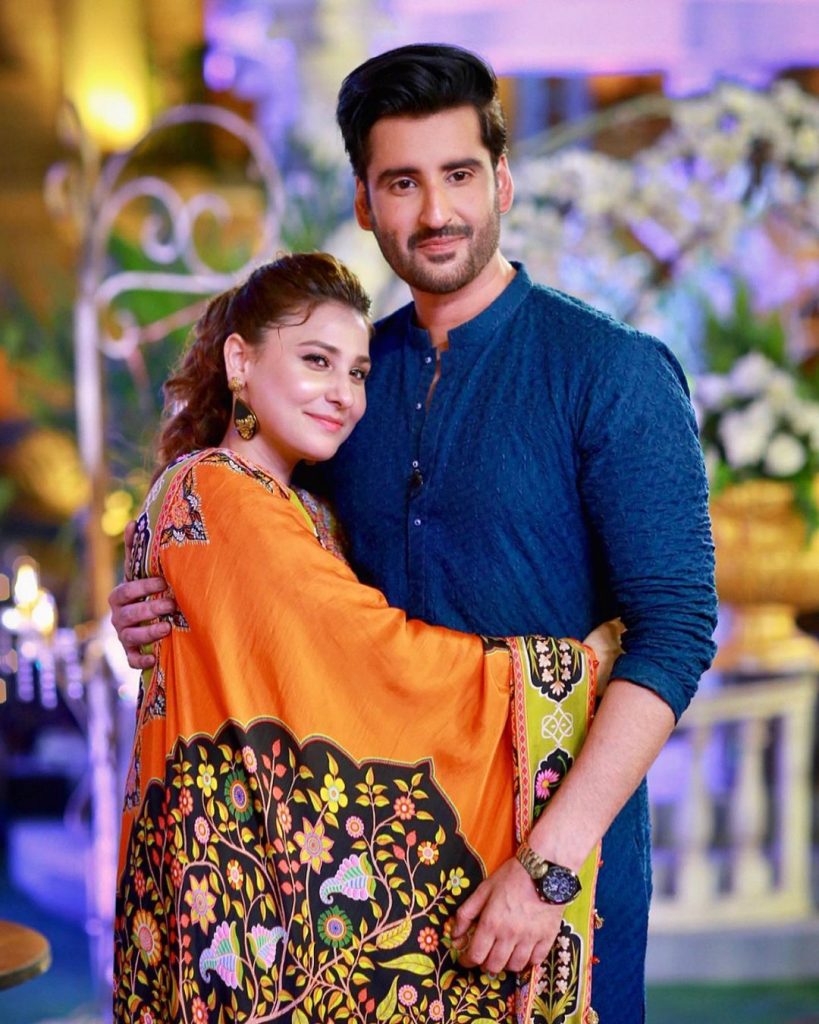 Hina Altaf Has A Special Request From Her Fans | Reviewit.pk