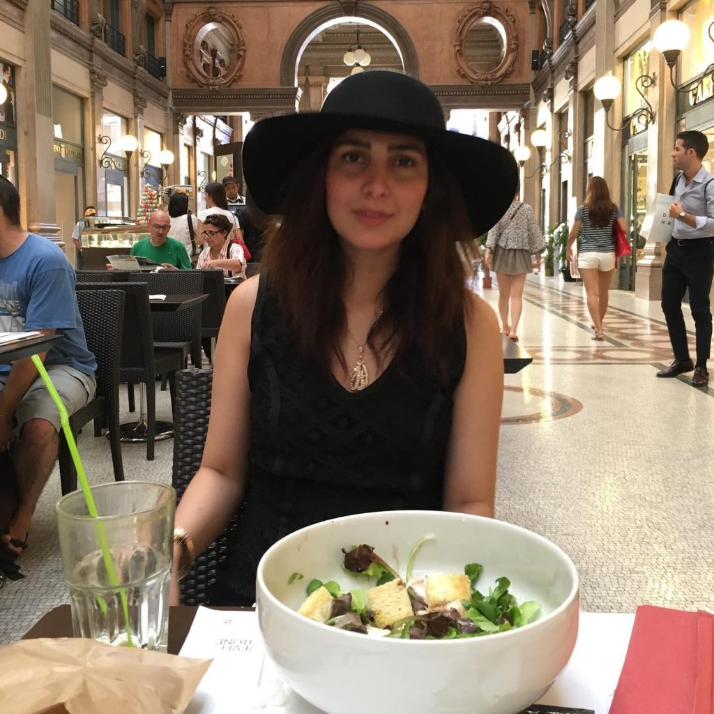 Areeba Habib's Captivating Clicks From Italy | Reviewit.pk