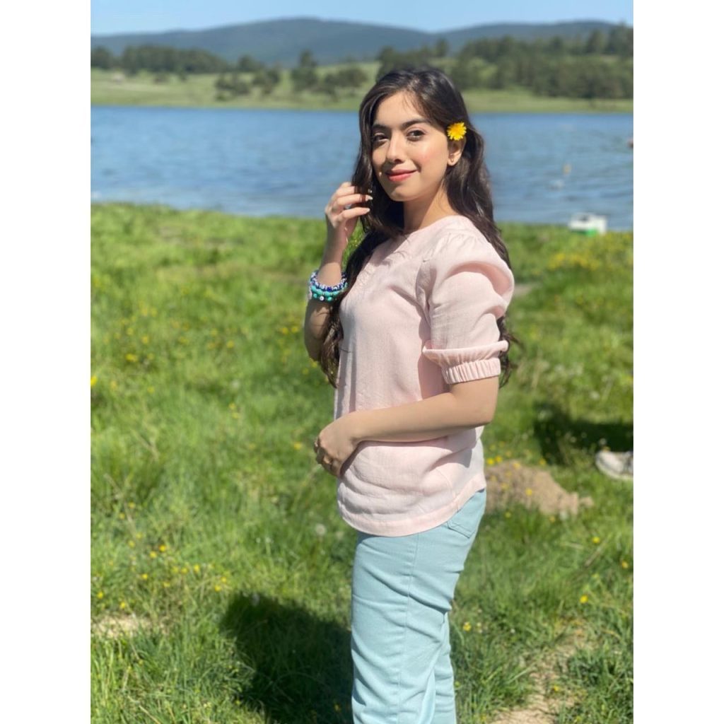Arisha Razi Khan's Trip To Turkey | Reviewit.pk