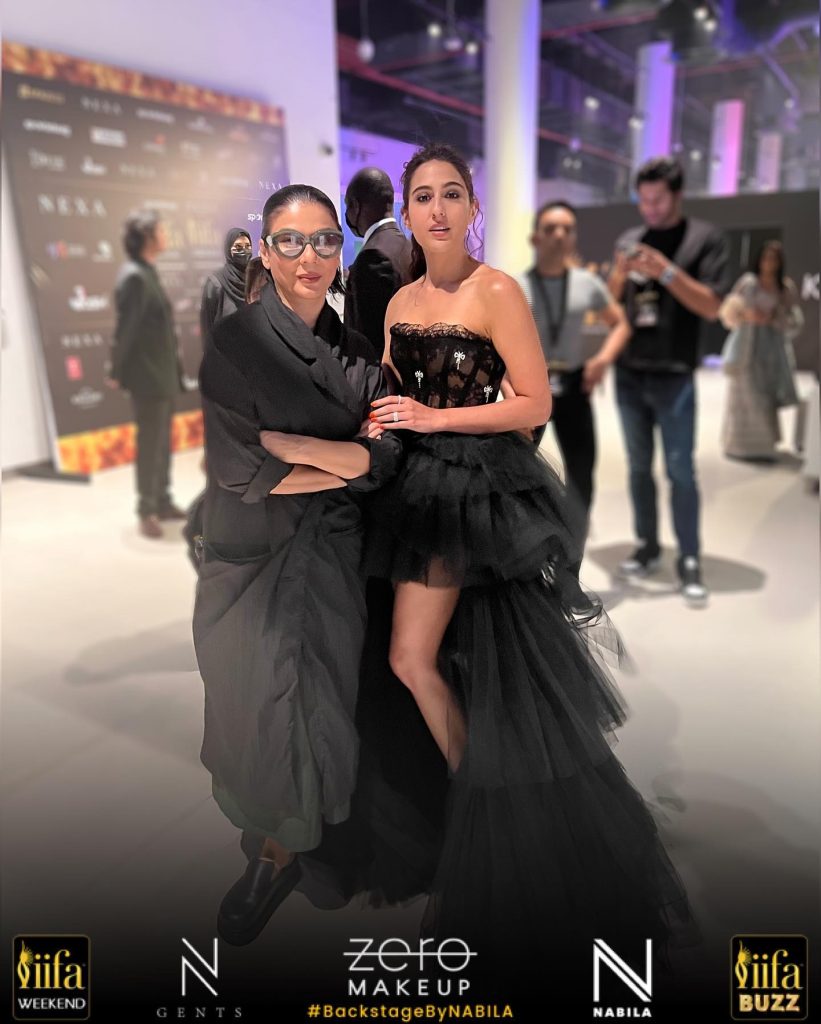 Makeup Artist Nabila With Bollywood Actors At IIFA Awards | Reviewit.pk