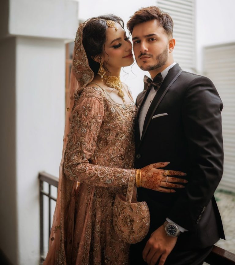 Shahveer Jafry And Wife Enjoying Romantic Getaway To Turkey | Reviewit.pk