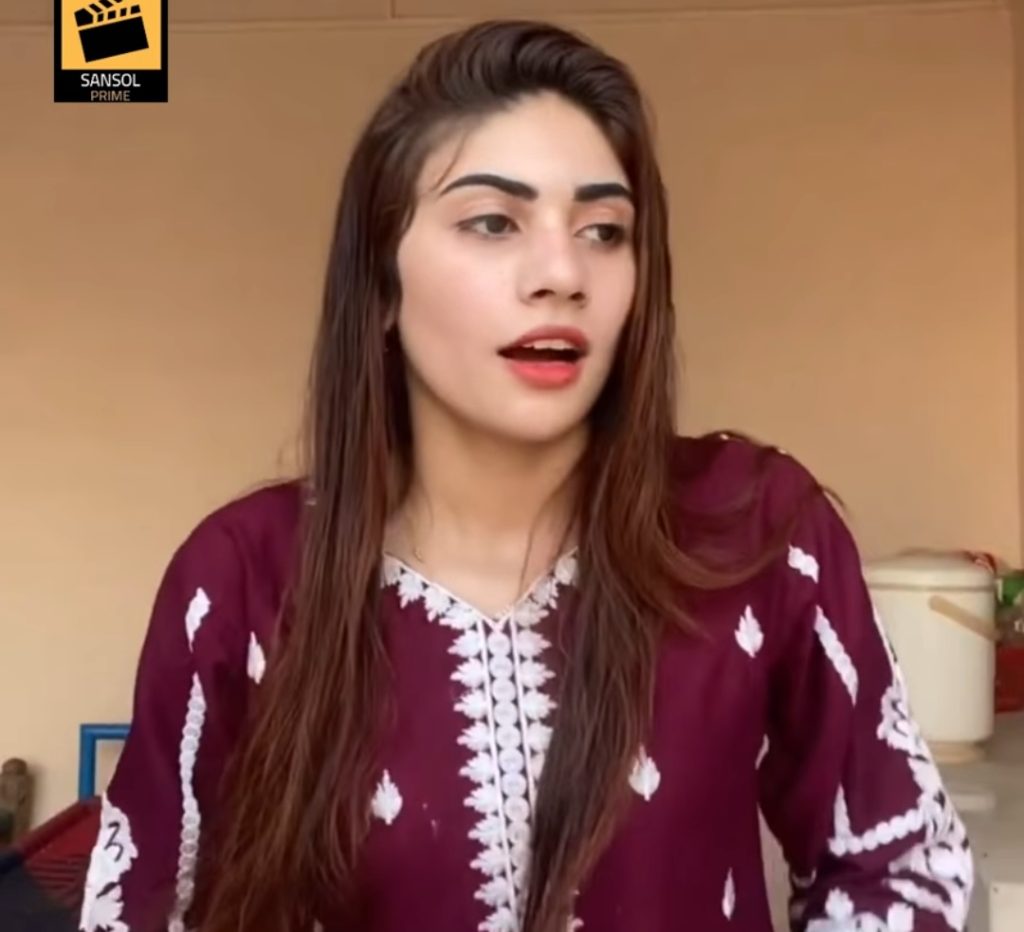 Public Reaction on Dania Malik's Vlog After Dr Aamir Liaquat's Death ...