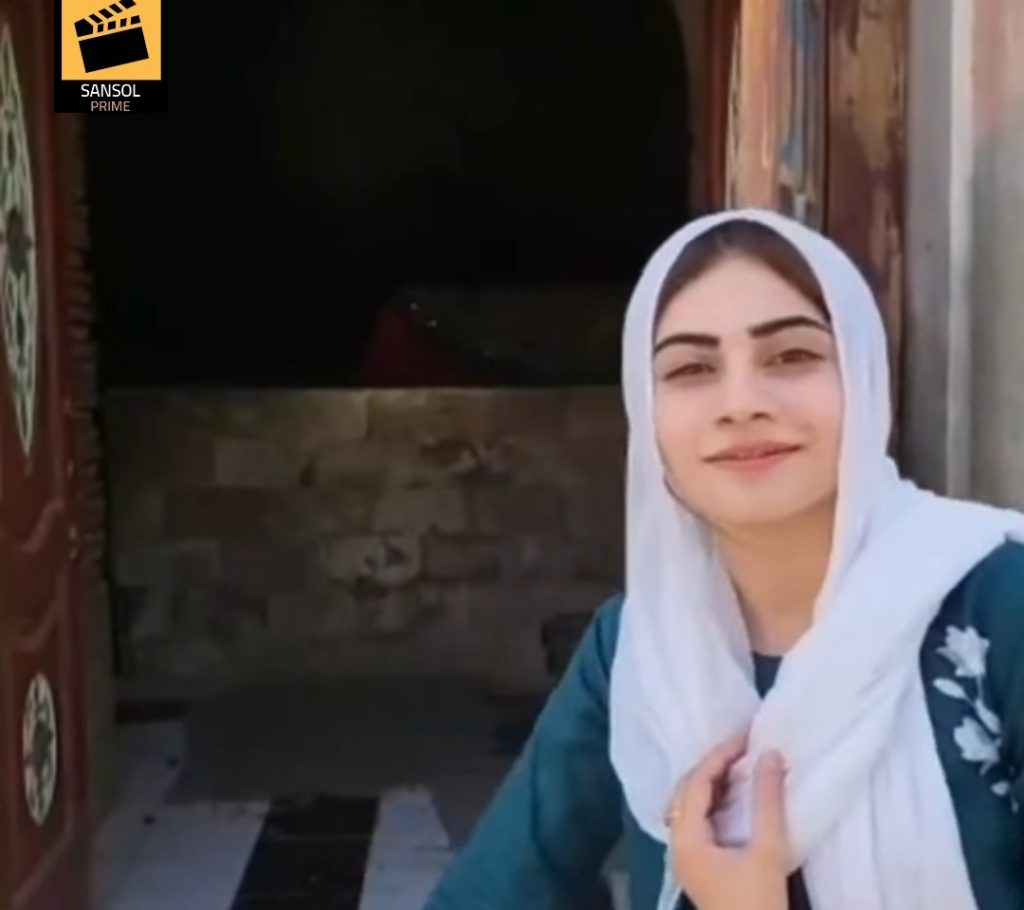 Public Reaction on Dania Malik's Vlog After Dr Aamir Liaquat's Death ...