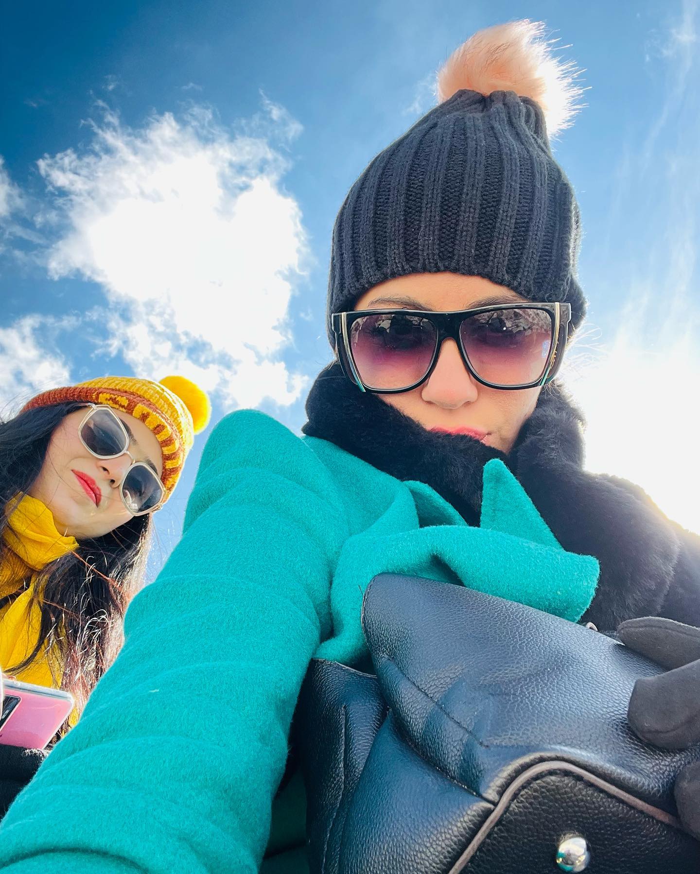 Sadia Faisal Enjoying Vacation In Northern Pakistan | Reviewit.pk