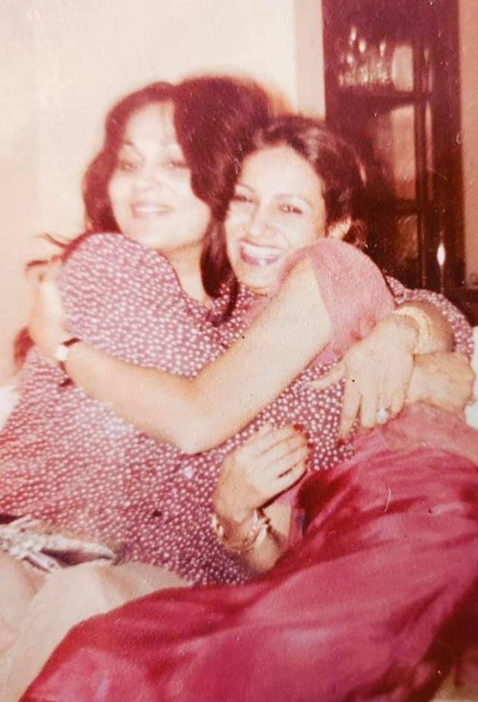 How Bushra Ansari is Related to Popular Singer Musarrat Nazir | Reviewit.pk