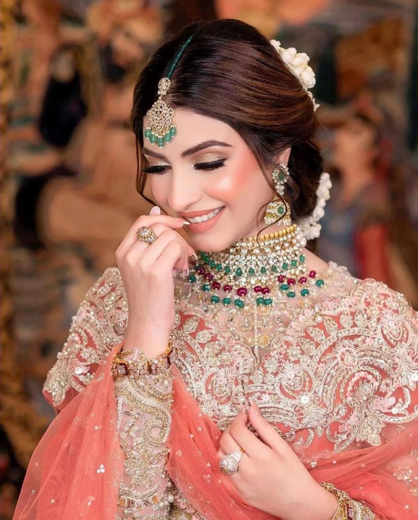 Kinza Hashmi Is A Gorgeous Bride In Her Latest Shoot | Reviewit.pk