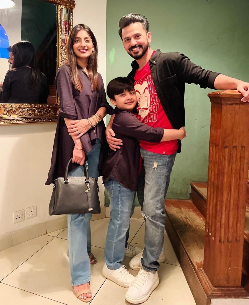 New Family Pictures of Bilal Qureshi and Uroosa Qureshi | Reviewit.pk