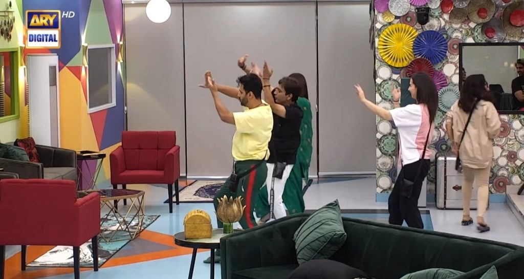 Niggah Ji Choreography With Tamasha Contestants Heavily Criticized ...