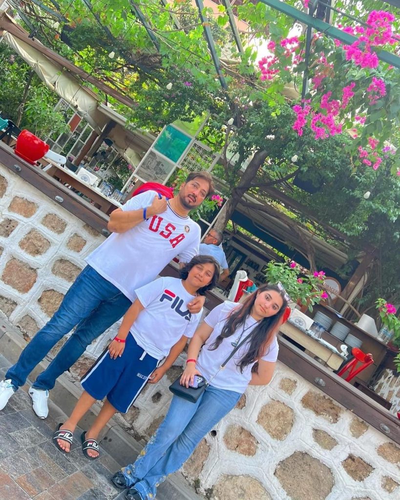 Beautiful Family Pictures Of Javeria Saud And Family From Turkey ...