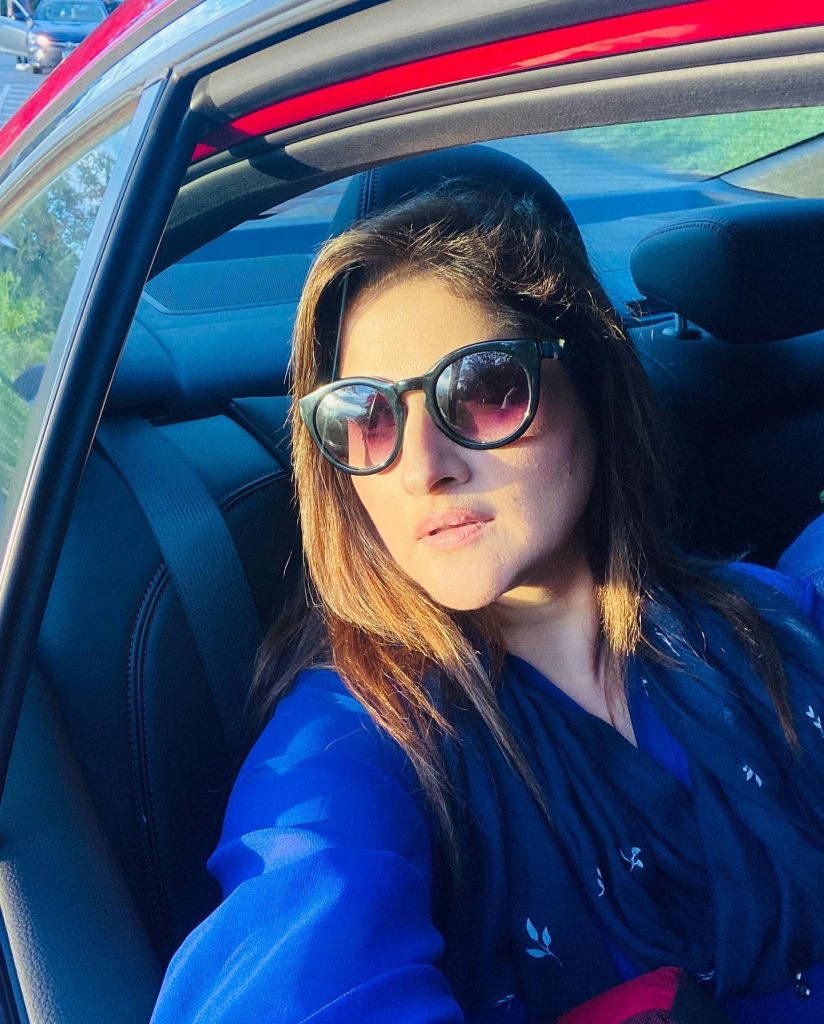 Veteran Actor Rambo Vacationing In Virginia With Family | Reviewit.pk