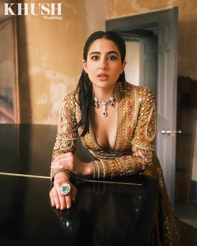 Sara Ali Khan Models For Pakistani Designer Mohsin Naveed Ranjha | Reviewit.pk