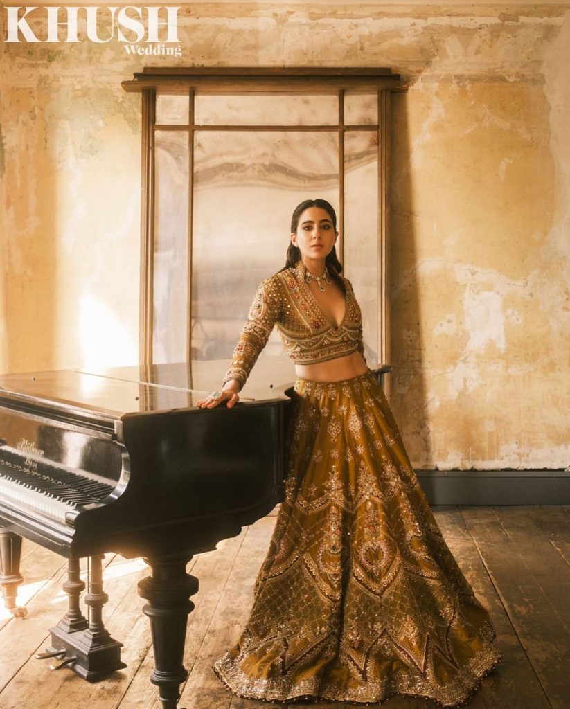 Sara Ali Khan Models For Pakistani Designer Mohsin Naveed Ranjha ...