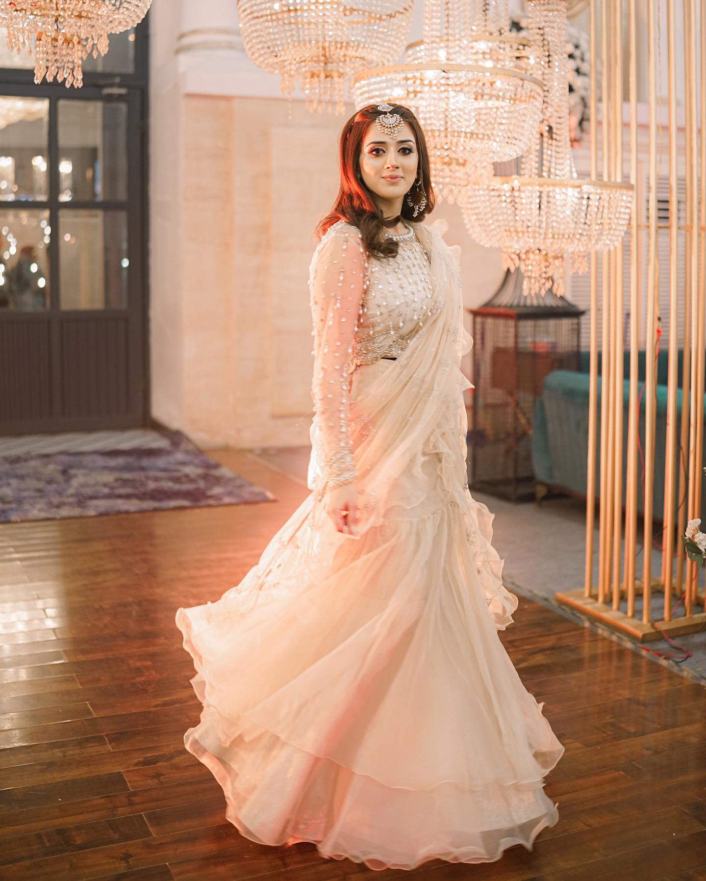 Jannat Mirza Sister Alishba Anjum Got Engaged | Reviewit.pk