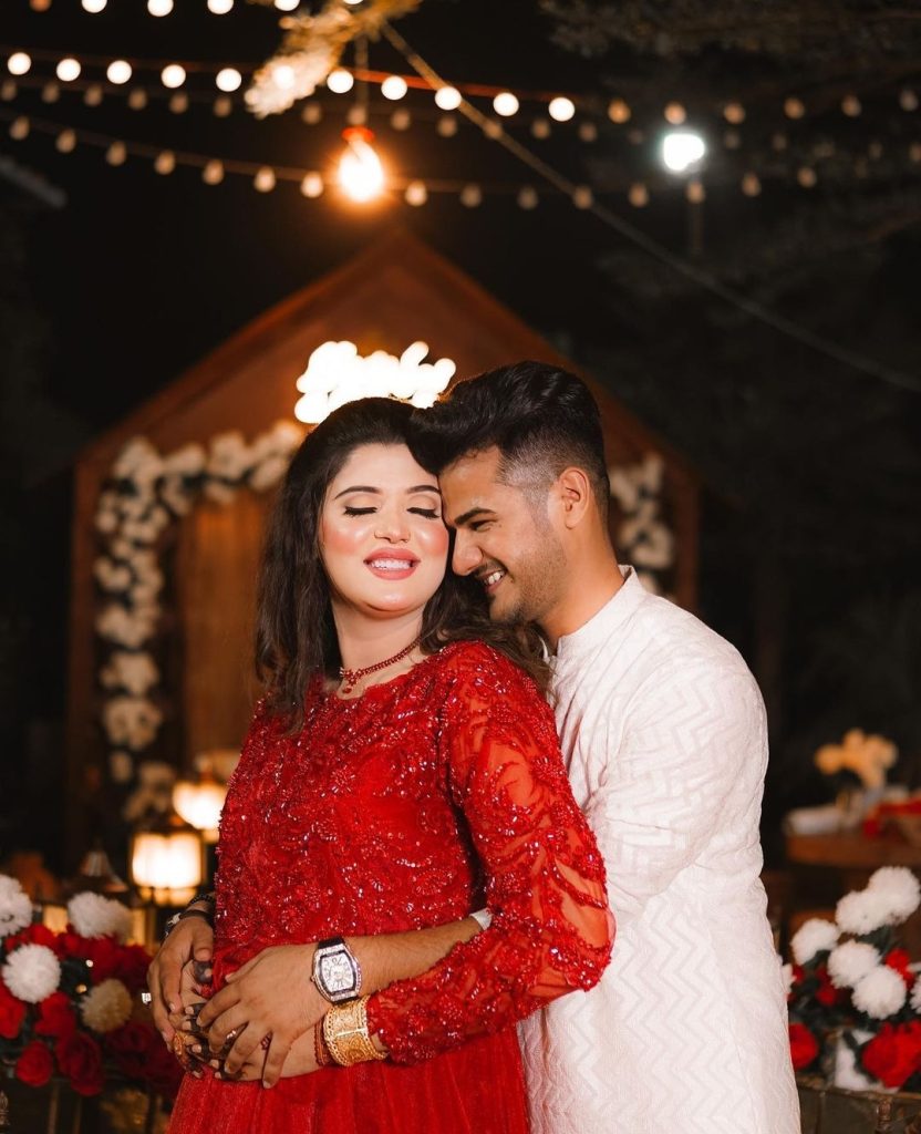 Kanwal Aftab's Goud Bharai Event Pictures and Videos | Reviewit.pk