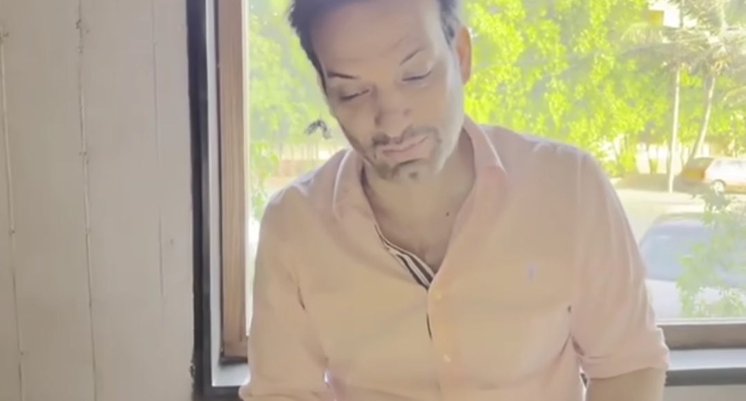 Saleem Sheikh Shares Family Meetup Video From His Karachi Visit ...
