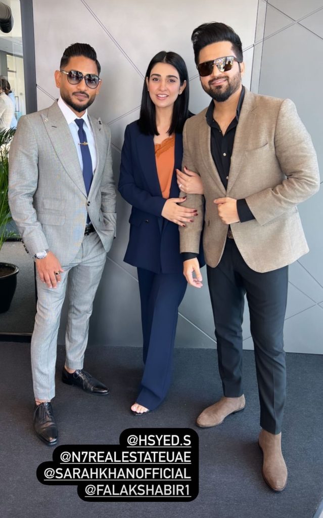 Sarah Khan Falak Shabir Biz Trip To Dubai with Celebrities | Reviewit.pk