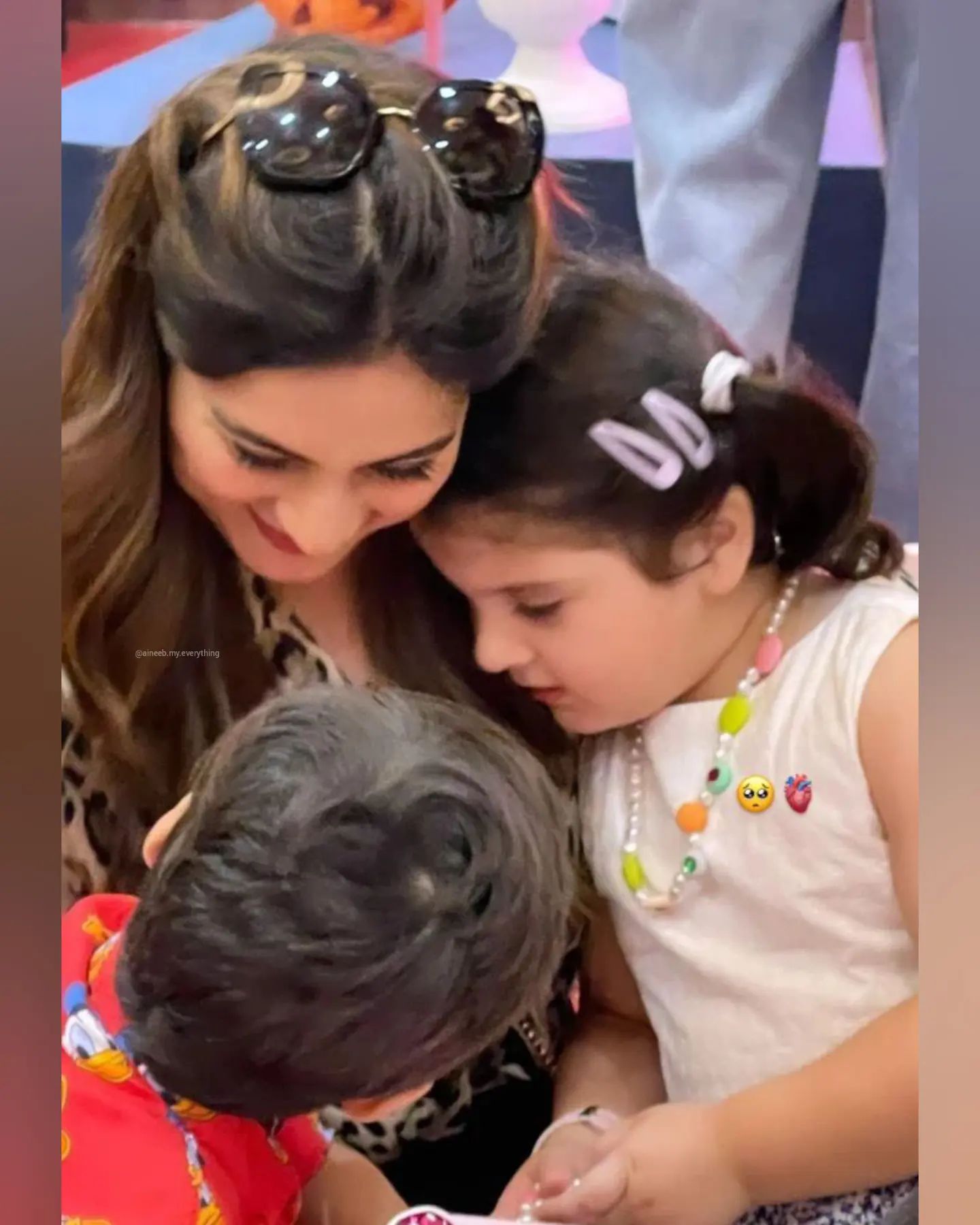 Amal Muneeb’s Birthday Celebration At Onederland Karachi | Reviewit.pk