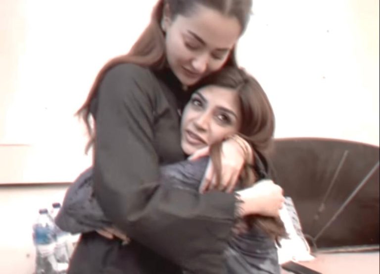 Hania Amir Bids Farewell To Mere Humsafar In Most Beautiful Way | Reviewit.pk