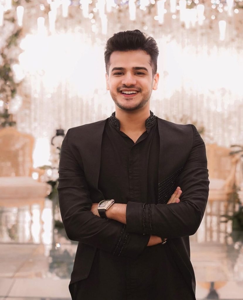 Kanwal Aftab & Zulqarnain Twinning in Black on Alishba Anjum's ...