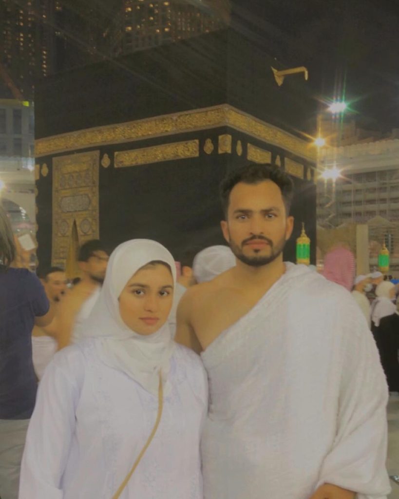 Cricketer Muhammad Nawaz Beautiful Family Pictures | Reviewit.pk