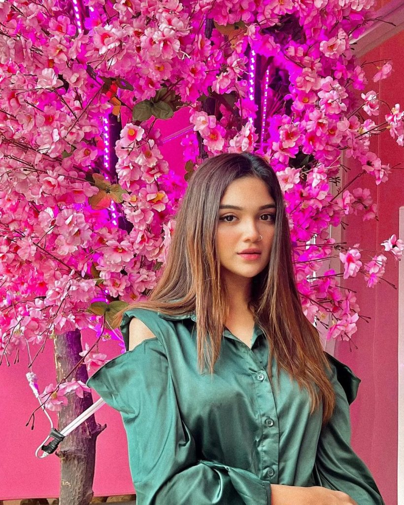 Romaisa Khan Opens Up About Dating Culture In Pakistan | Reviewit.pk