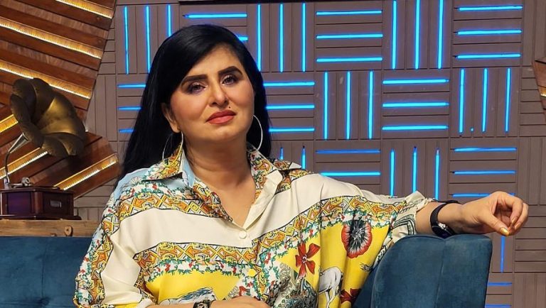 Astrologer Samiah Khan Talks About Marriage And Losing Her Husband ...