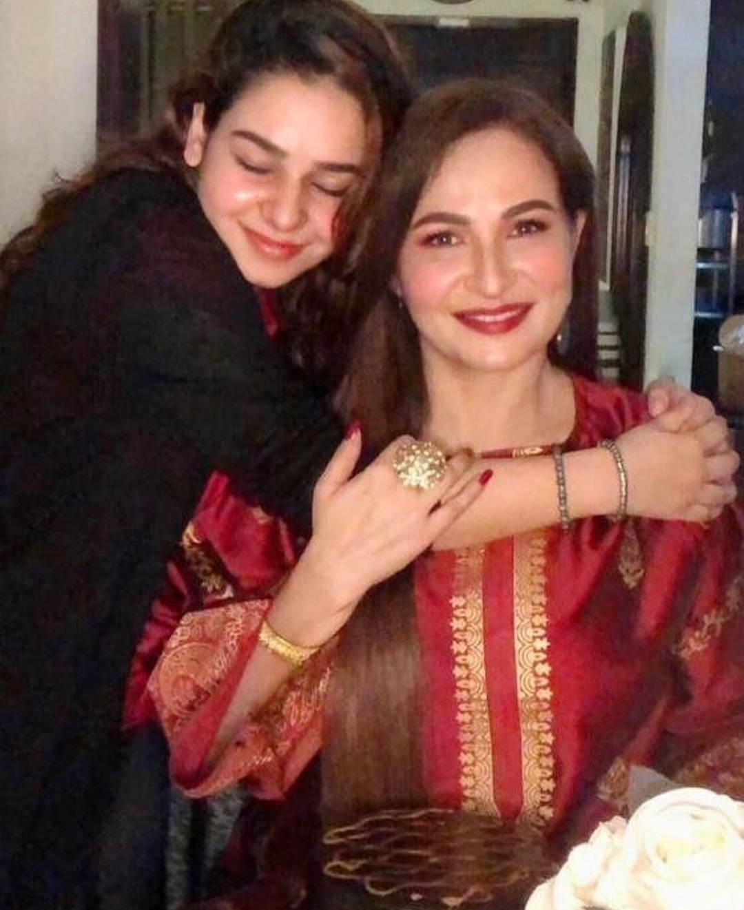 Siyani Famed Beena Chaudhary With Her Daughter Hareem Sohail | Reviewit.pk