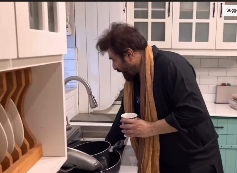 Nida And Yasirs Vlog While Cleaning The House Goes Viral Reviewit Pk