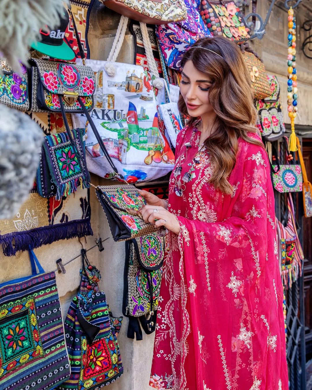 Sabeeka Imam Pictures & Reels from Skardu | Reviewit.pk