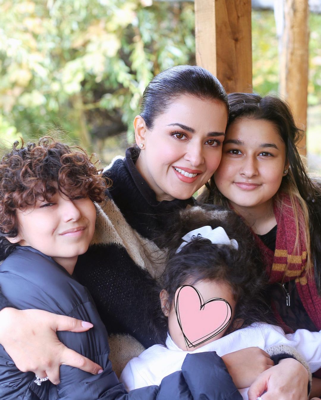 Natasha Lakhani's Beautiful Family Pictures From Hunza | Reviewit.pk