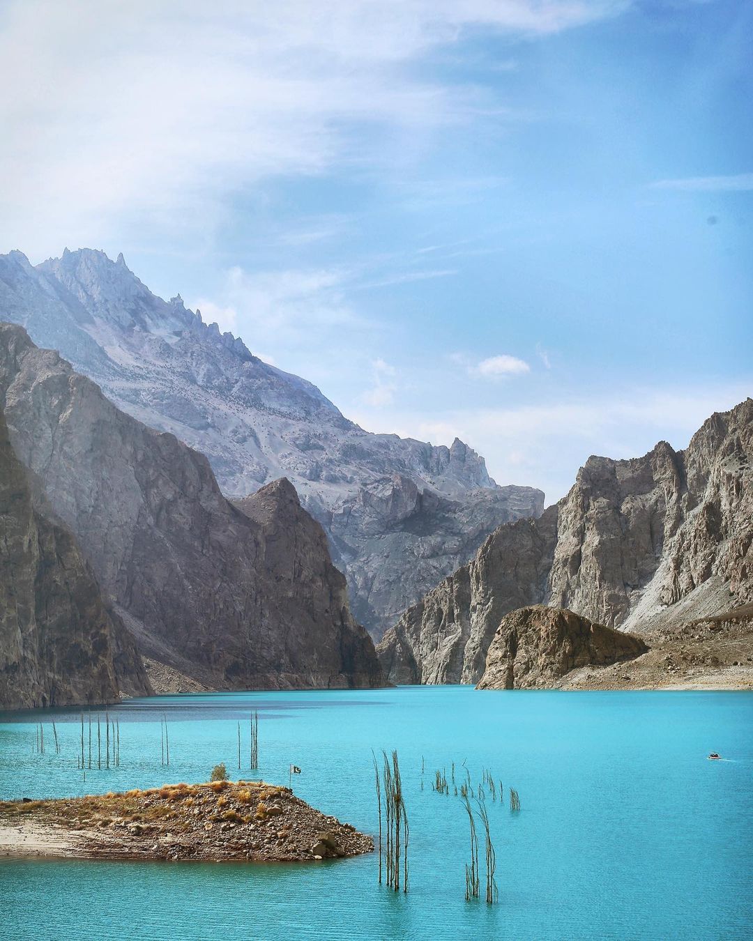 Natasha Lakhani's Beautiful Family Pictures From Hunza | Reviewit.pk