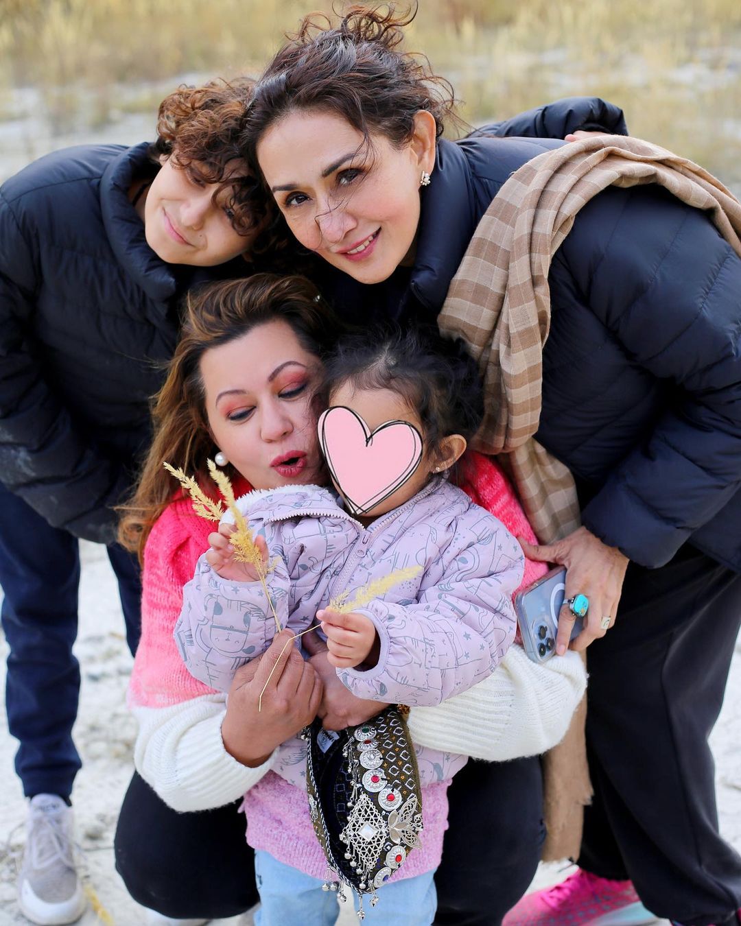 Natasha Lakhani's Beautiful Family Pictures From Hunza | Reviewit.pk