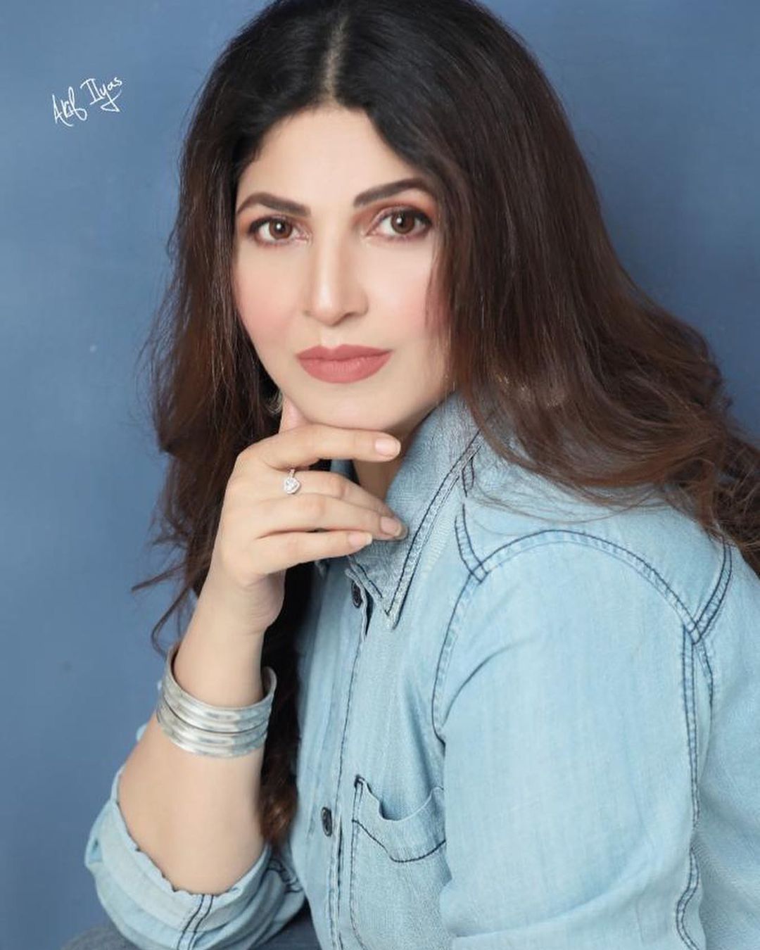 Shagufta Ejaz Shares Her Night Time Skin Care Routine | Reviewit.pk