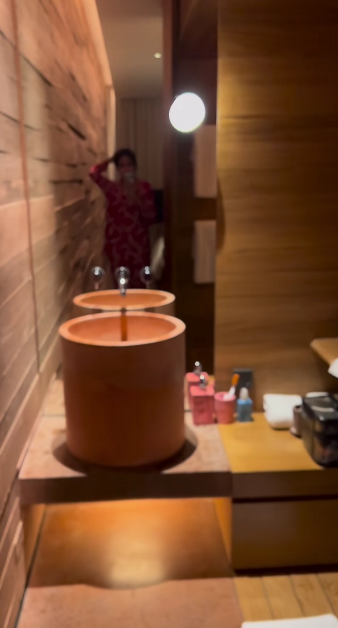 Azekah Daniel Instagram Reels and Pictures from Indonesia | Reviewit.pk