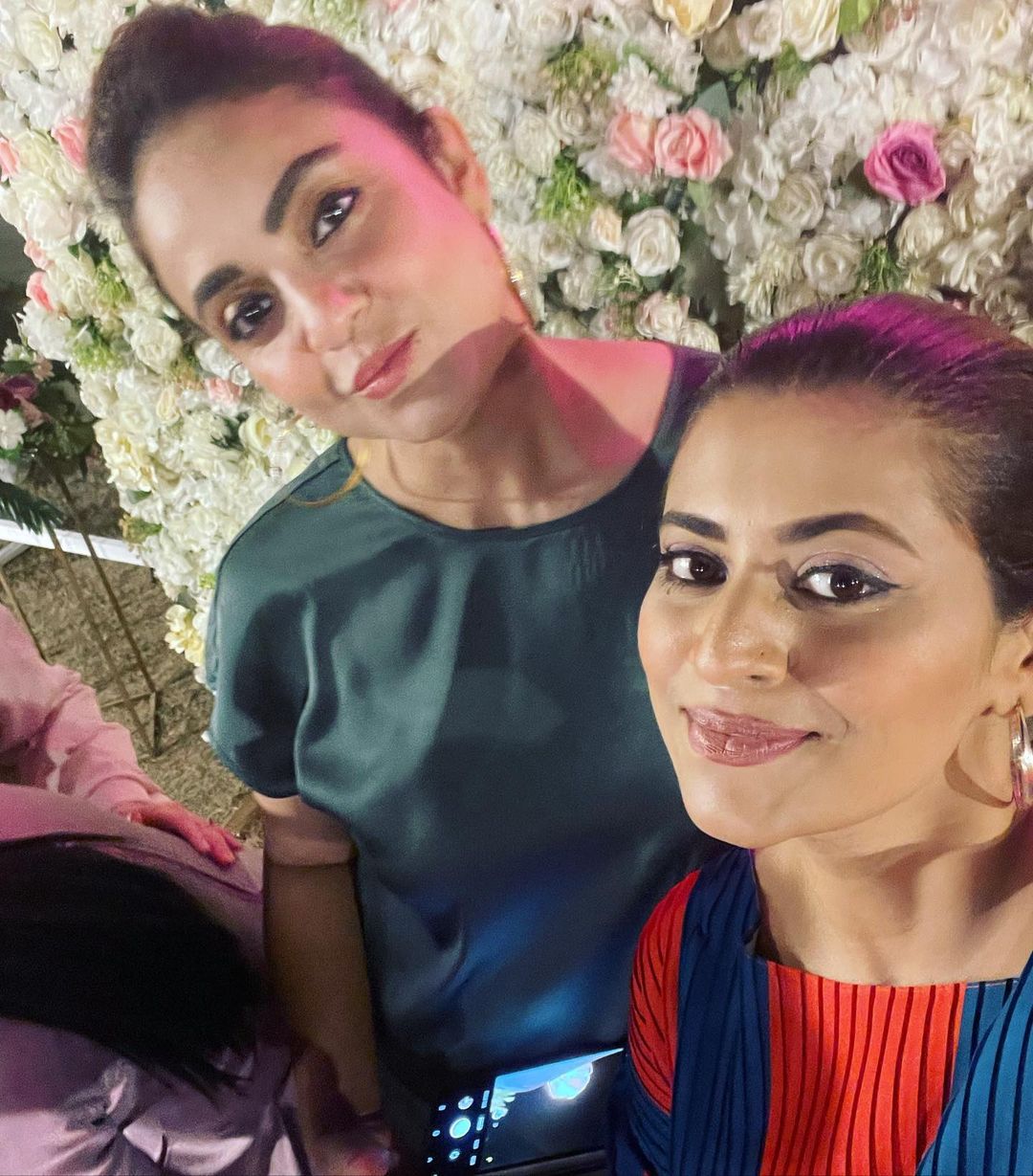 Celebrities at Sidra Batool Daughters' Birthday Party | Reviewit.pk