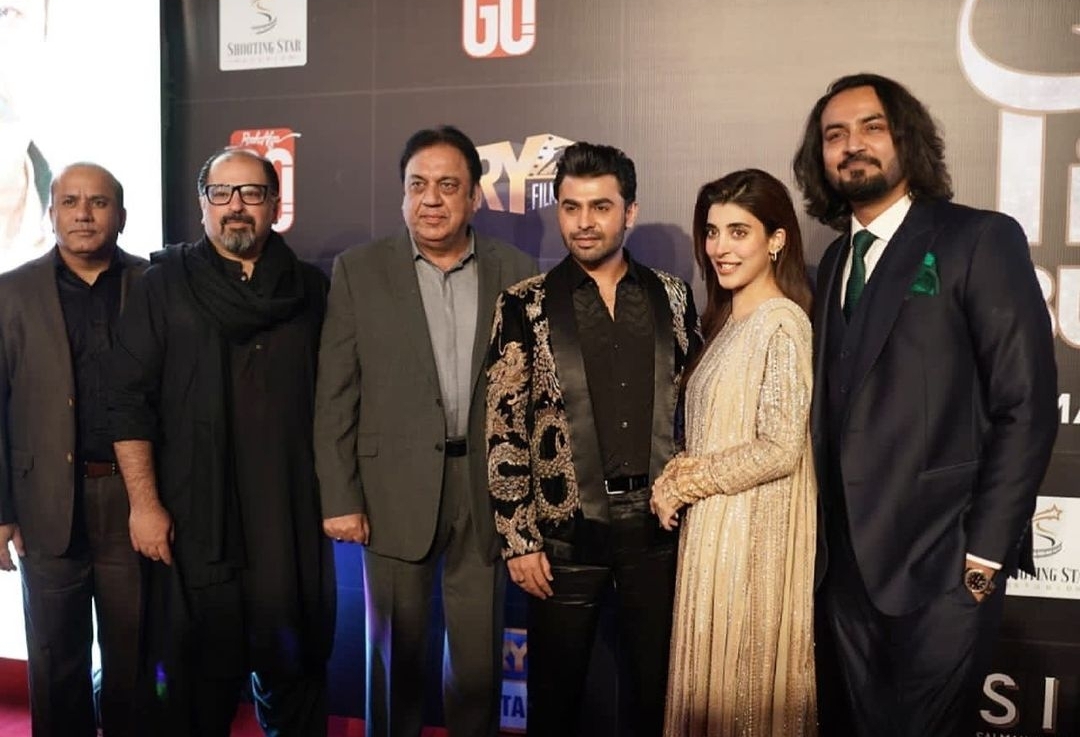 Celebrities Spotted At Tich Button's Premiere | Reviewit.pk