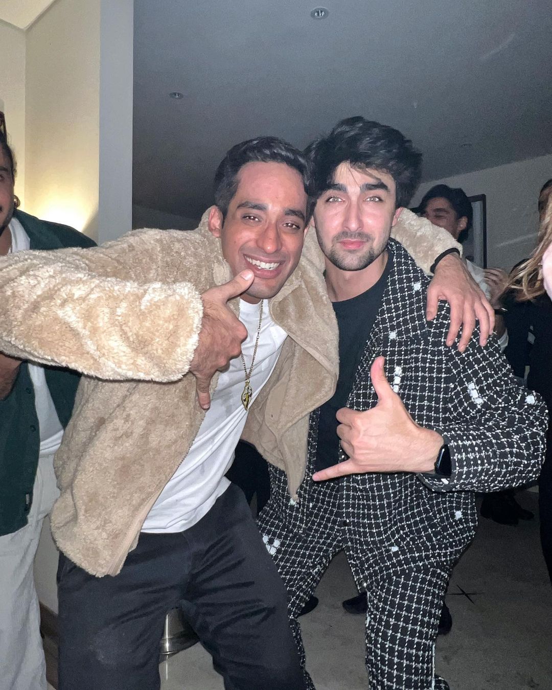 Khaqan Shahnawaz Celebrated A Star-Studded Birthday | Reviewit.pk