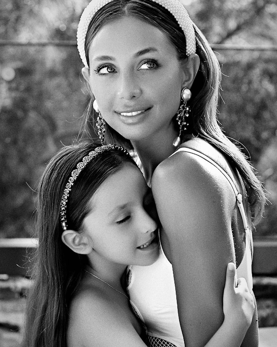 Hasnain Lehri Is Dating Dubai Bling's Loujain Adada | Reviewit.pk