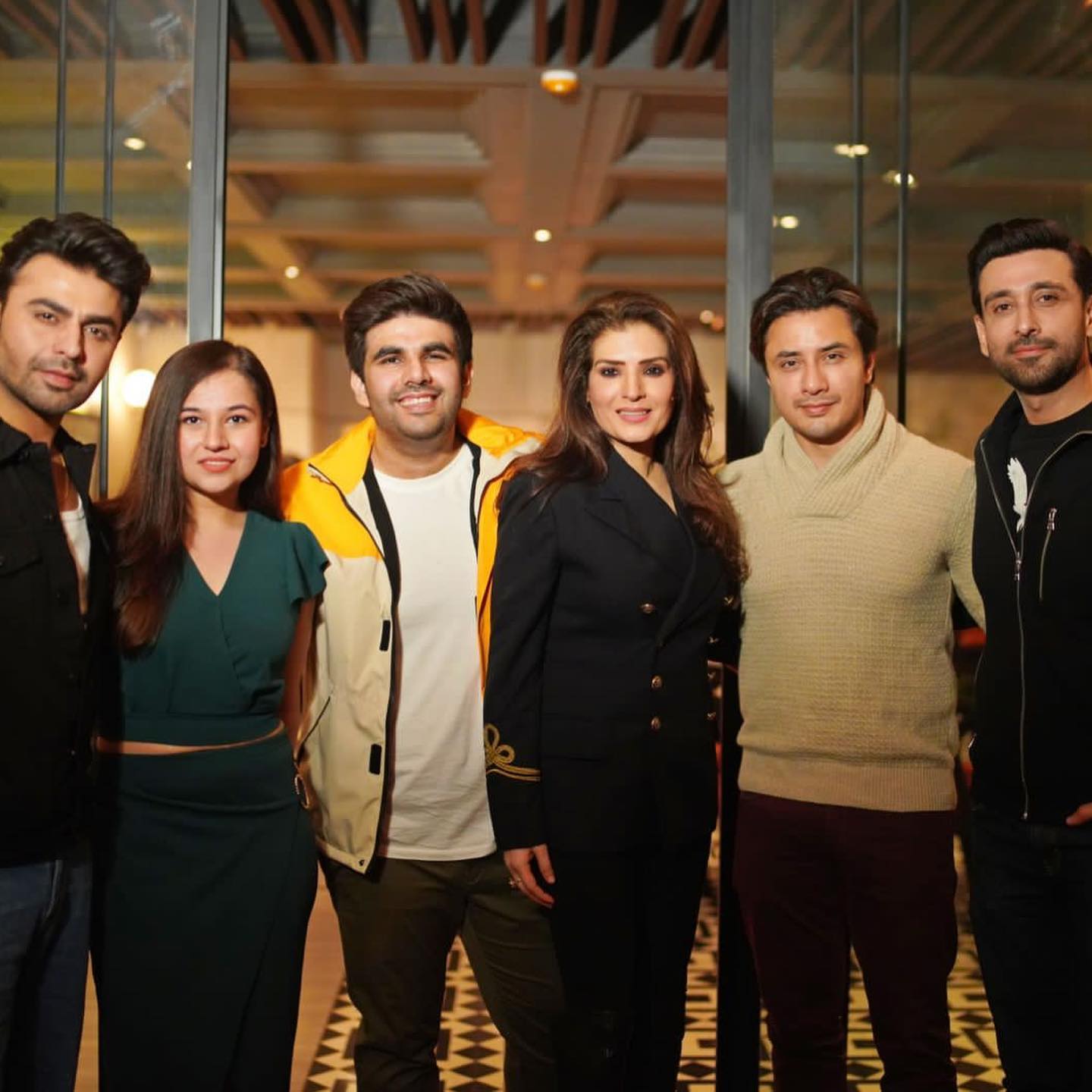 Celebrities Spotted At Momin Ali Munshi's Birthday Dinner | Reviewit.pk