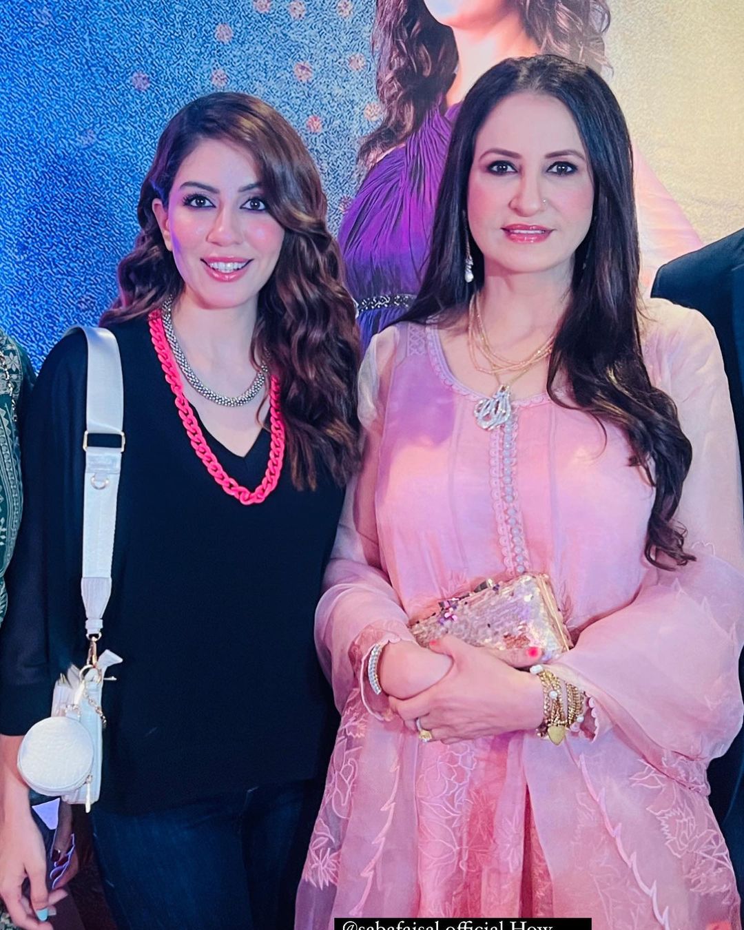 Sadia Faisal Reveals Diet Plan Of Mother Saba Faisal | Reviewit.pk