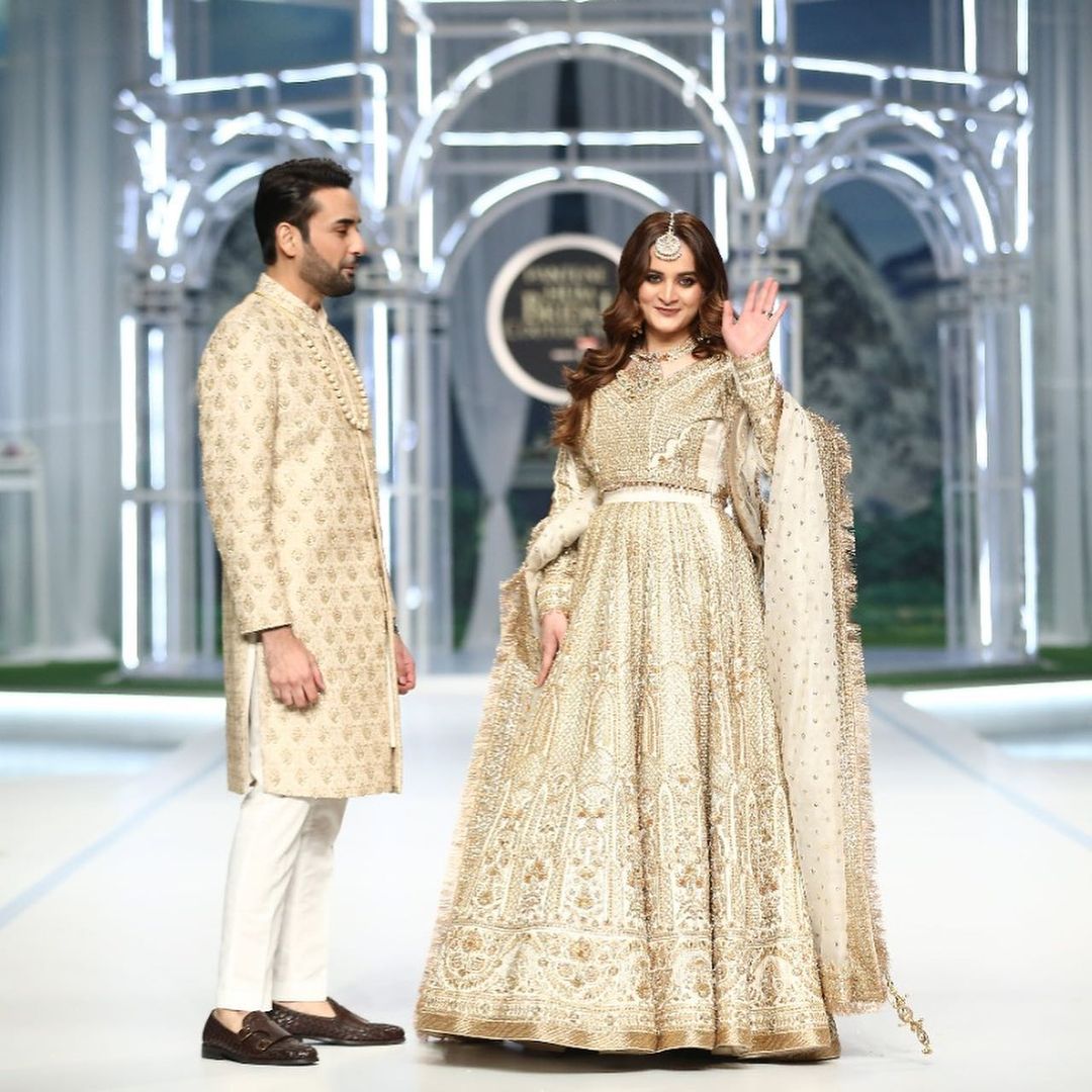 Aiman Khan and Affan Waheed Walked the Ramp for Maha Wajahat - Pictures ...