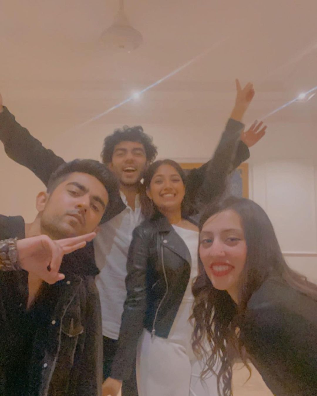 Saleem Sheikh Daughter Anumta Saleem Birthday Celebrations | Reviewit.pk