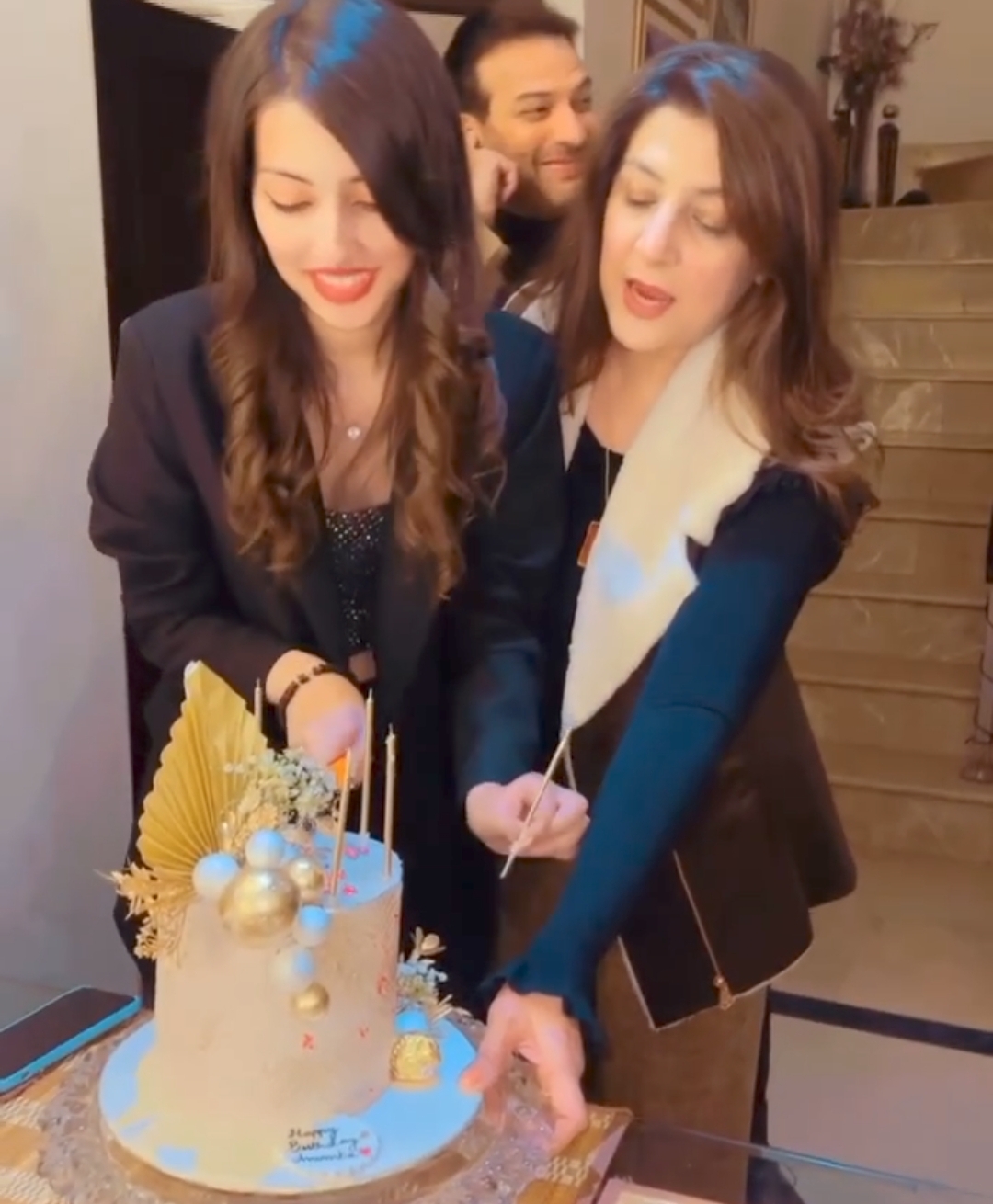 Saleem Sheikh Daughter Anumta Saleem Birthday Celebrations | Reviewit.pk