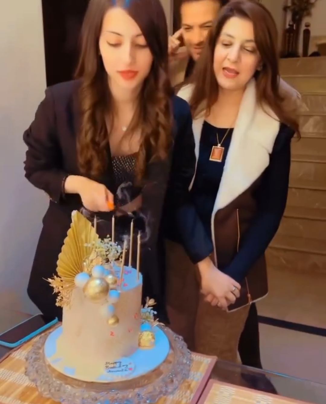 Saleem Sheikh Daughter Anumta Saleem Birthday Celebrations | Reviewit.pk