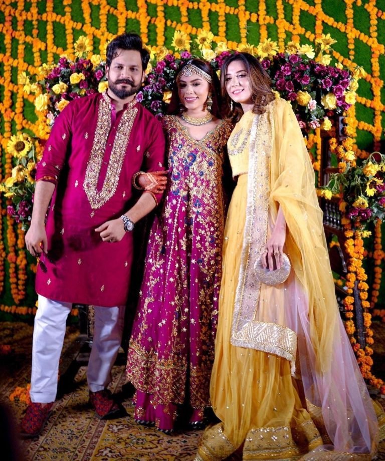 Azlan Shah & Warisha Mehndi Event Pictures | Reviewit.pk