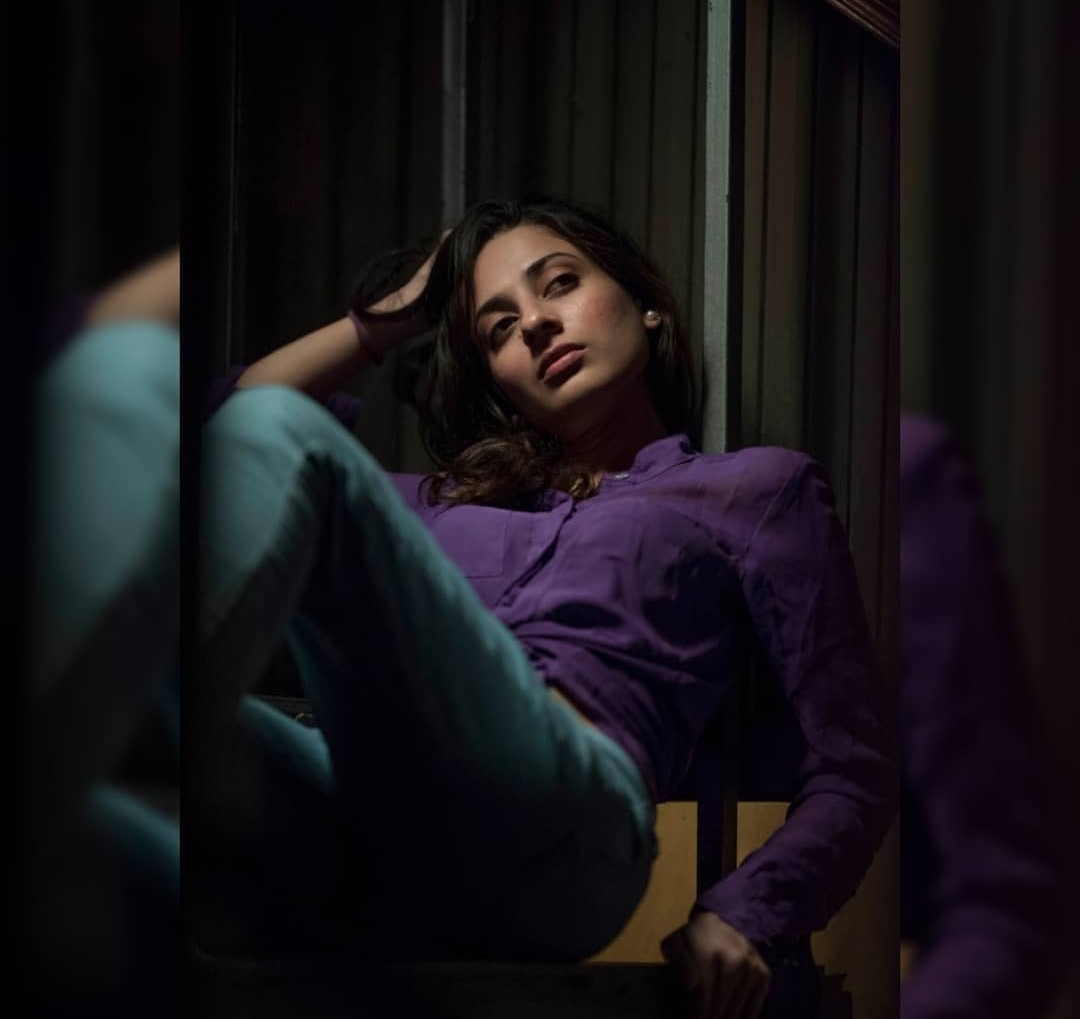 Erum From Betiyan Fajr Sheikh Workout Videos | Reviewit.pk